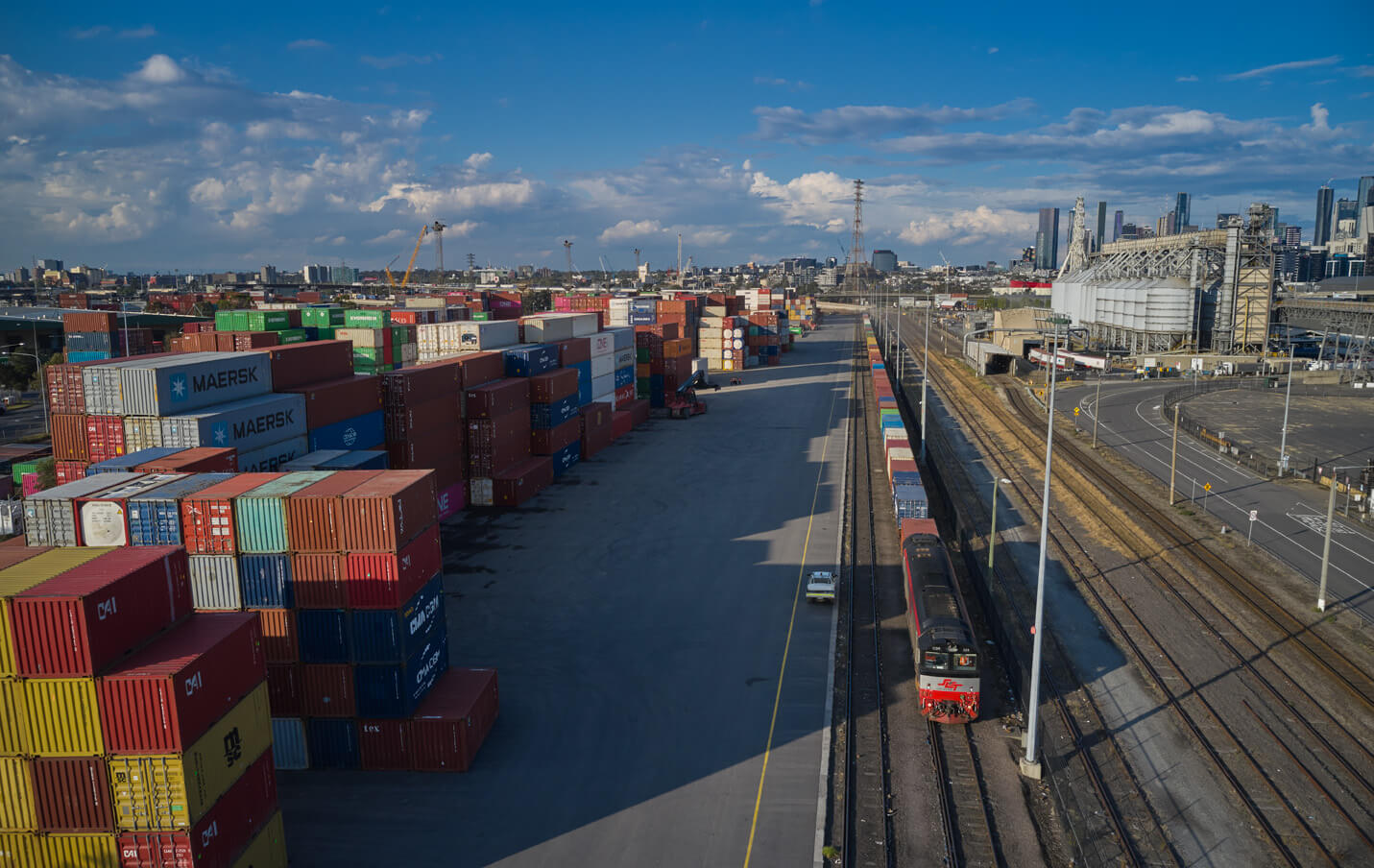 Port logistics - SCT